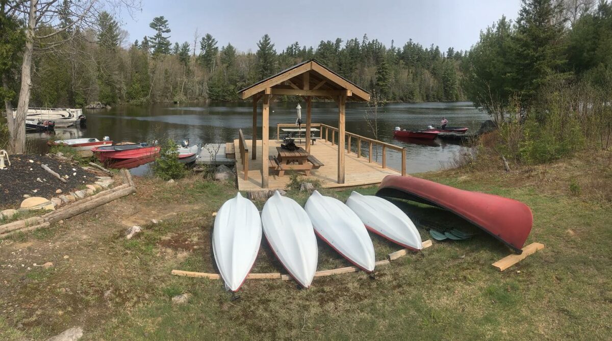 Loon & Eagle Outfitters Quebec Fishing Lodge
