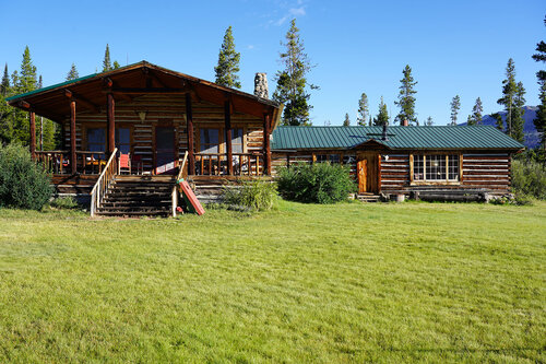 T-Cross Ranch Wyoming Fishing Lodge